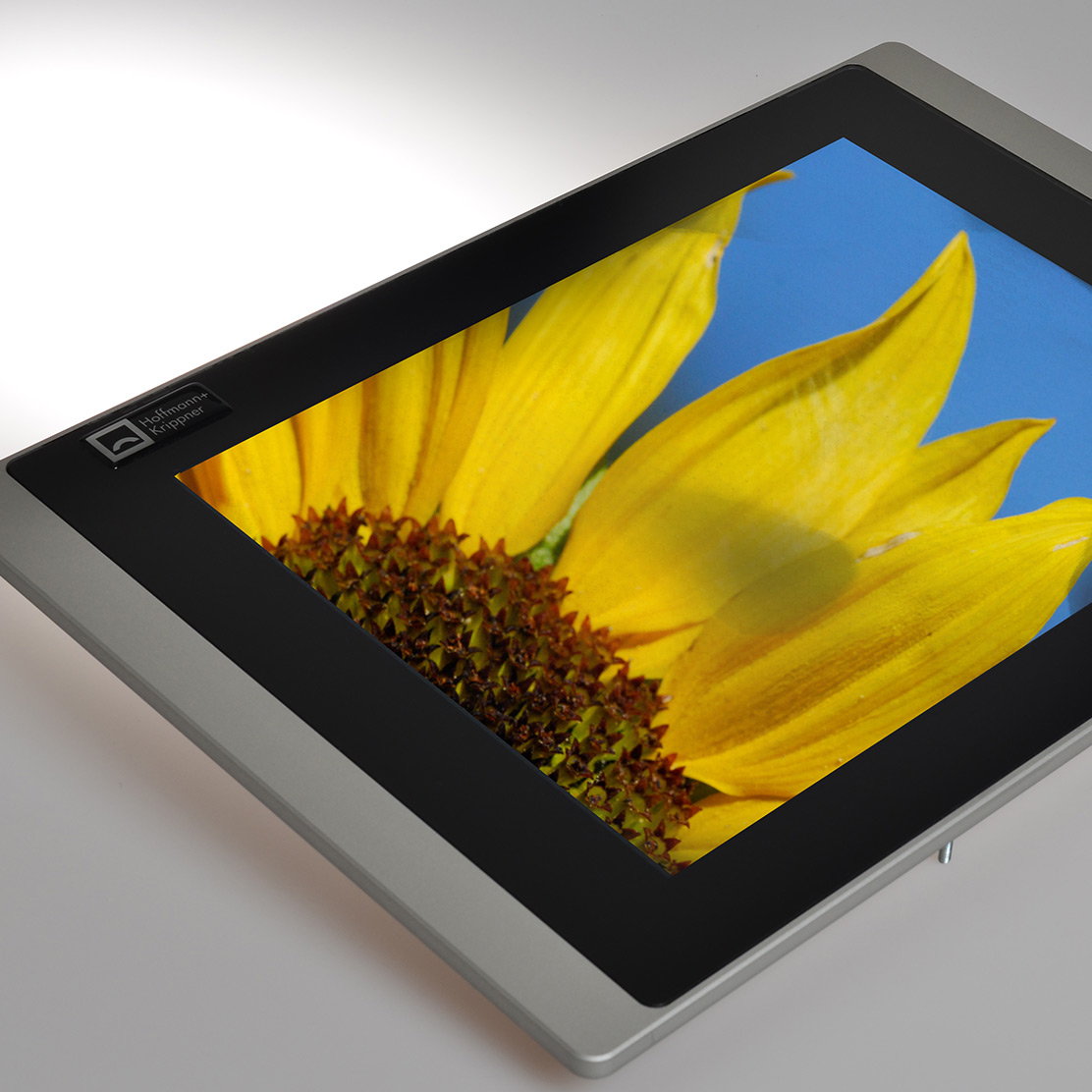 Kapazitive und resistive Touchscreens - Hoffmann + Krippner